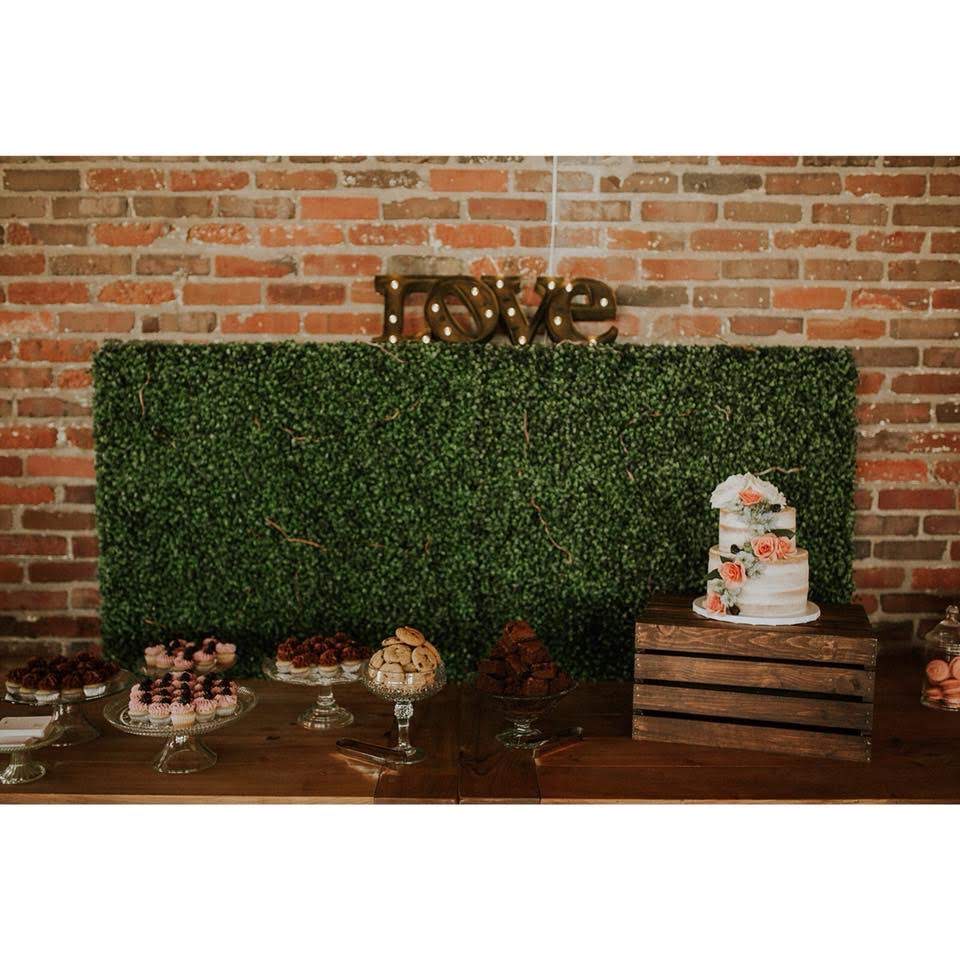 Tabletop Boxwood Hedges | Nerdy Fox Rentals & Designs