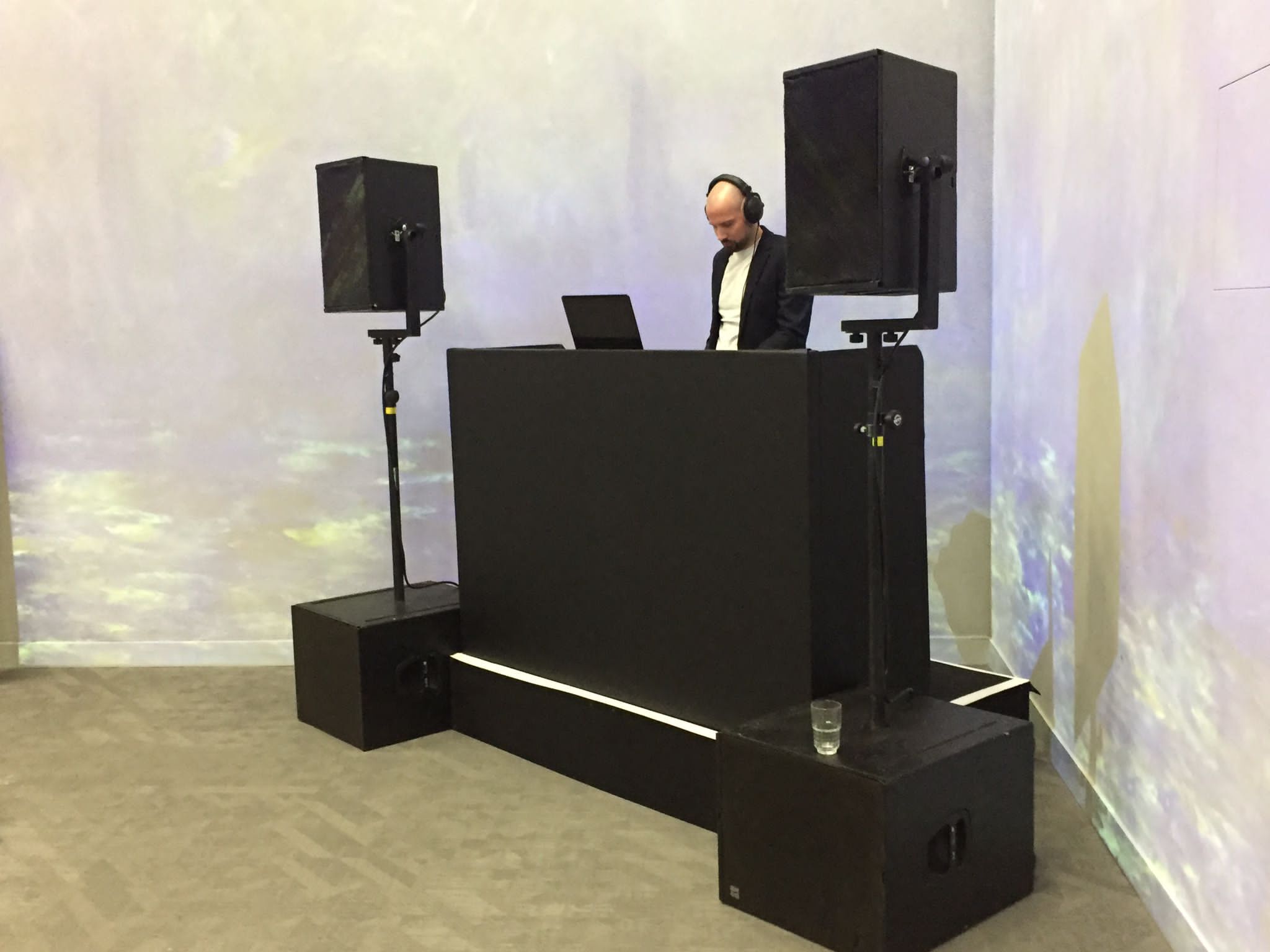 Lite deck stage to rent | 4ft by 2ft | Peachy Productions AV event ...