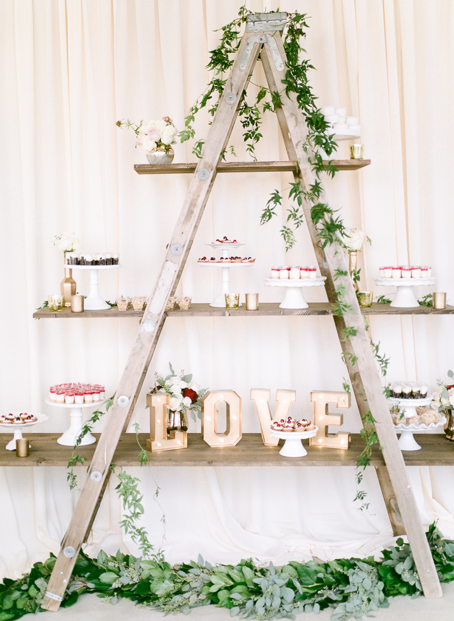 Display ladder | Mission Rentals