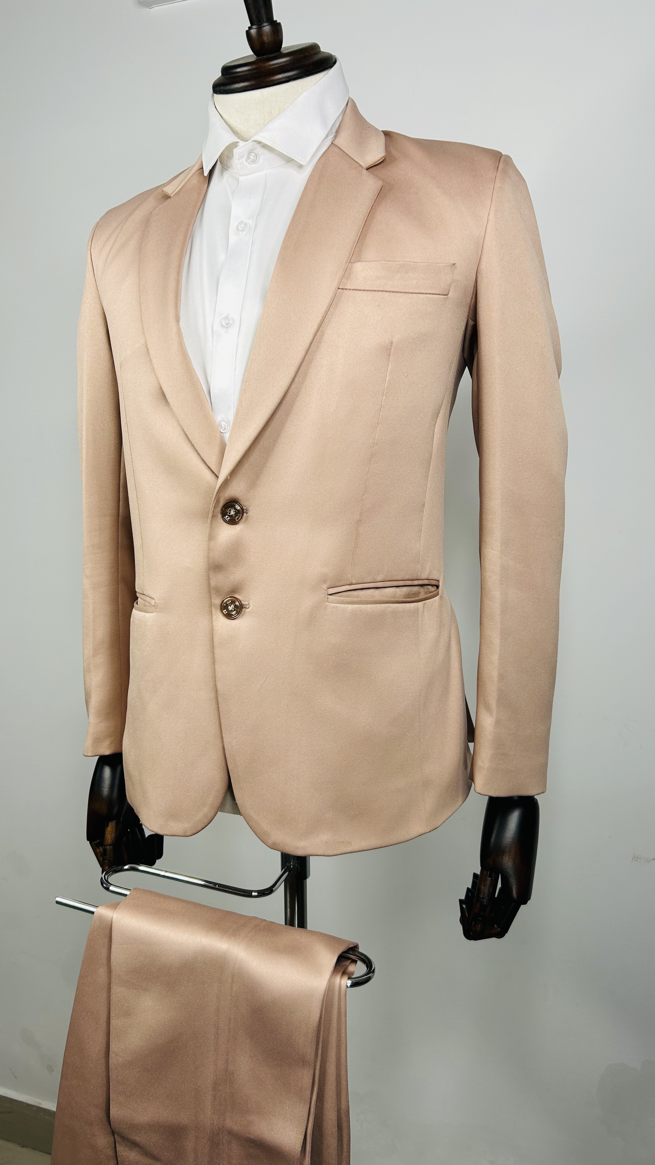 British Peach Colour Suit | Rent To Ramp (ADDEEK FASHIONS PVT LTD)