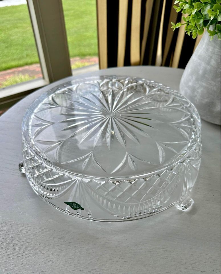 Cake plates, stands & trays | Peonies & Pearls Tablescape Rentals & Events
