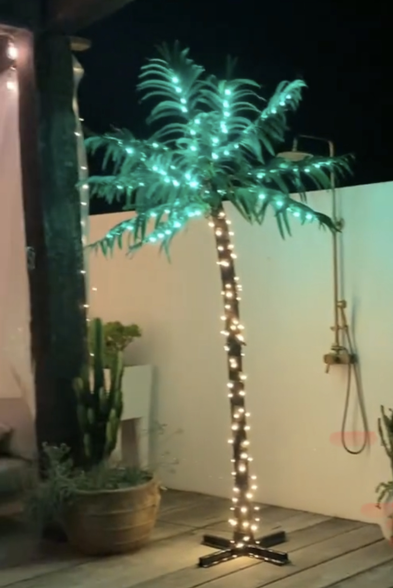Light Up Palm Trees Tropical Ambiance & Illuminated Elegance | Gold ...