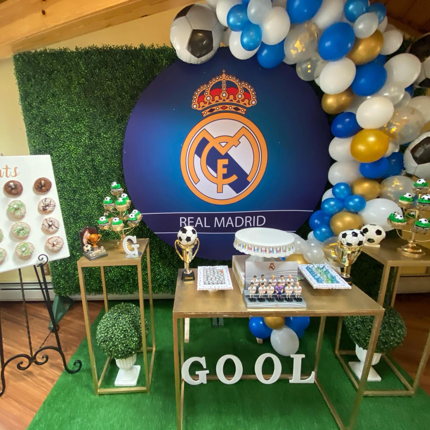 5ft Real Madrid Round Backdrop | Tuckers Party Rental West Hartford ...