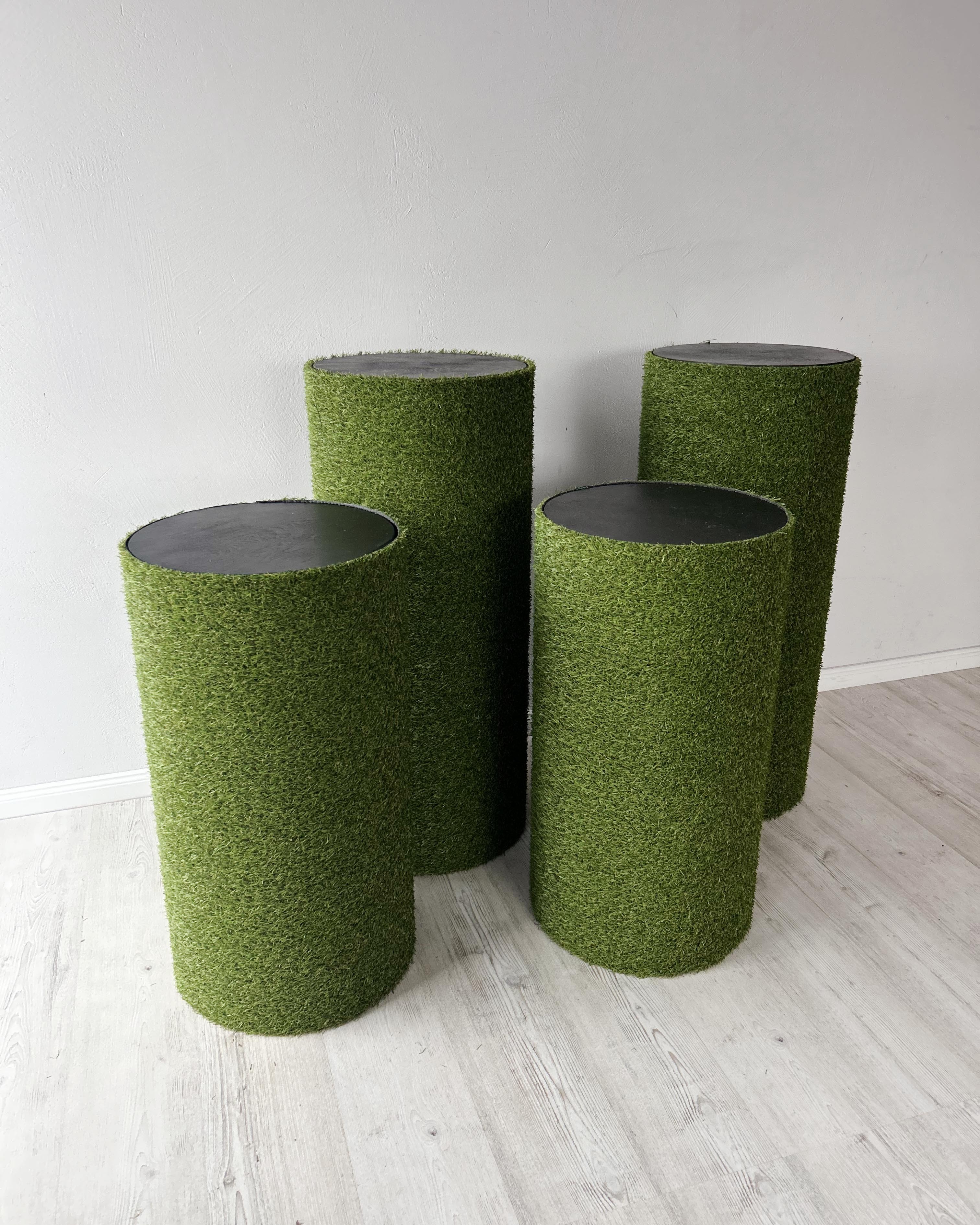 GREEN 60 cm plinth | VELVET