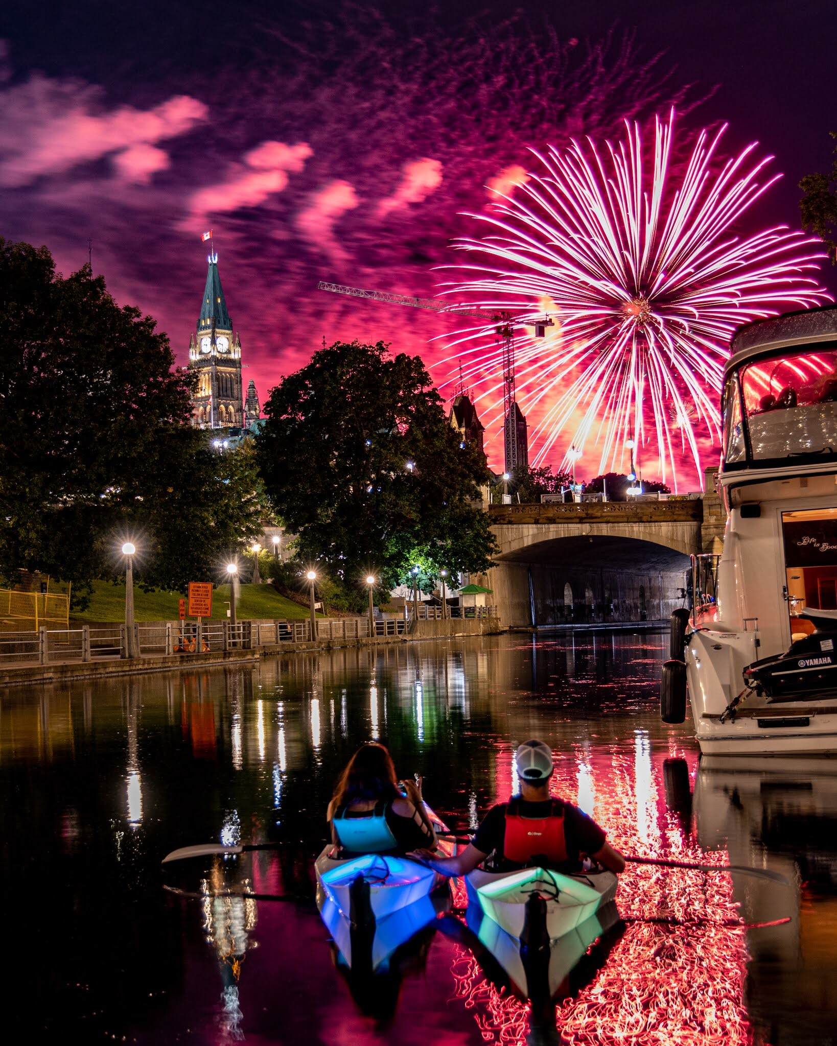Kaleidoscope Kayaking - Rideau Canal kayaking with Fireworks | Air ...