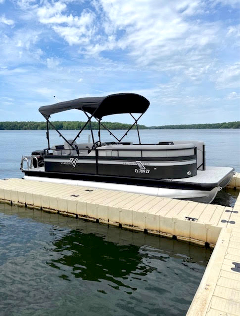 Guppy | Drift & Float | Pontoon Boat & Jet Ski Rentals at Lake Anna, VA