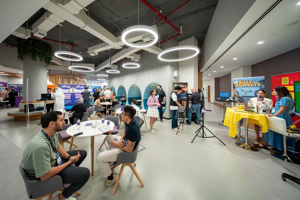 Full Community Hub Takeover | Yas Creative Hub - twofour54 | Pod24 & Community Hub Bookings ...