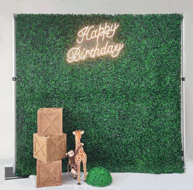 Faux Grass Backdrop | Lion Heart Events | Wedding & Event Rentals