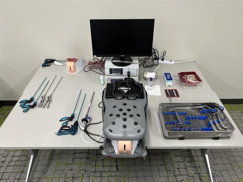 vNOTES 2 Station Course - with VIDEO SYSTEM | Applied Medical Resources ...