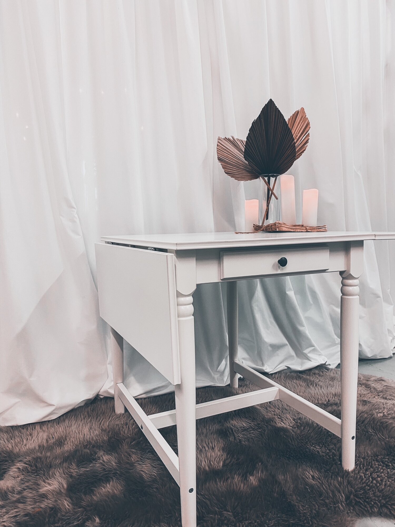 Betty Table | Knotwood Event Rentals | Edmonton Event & Wedding Rentals