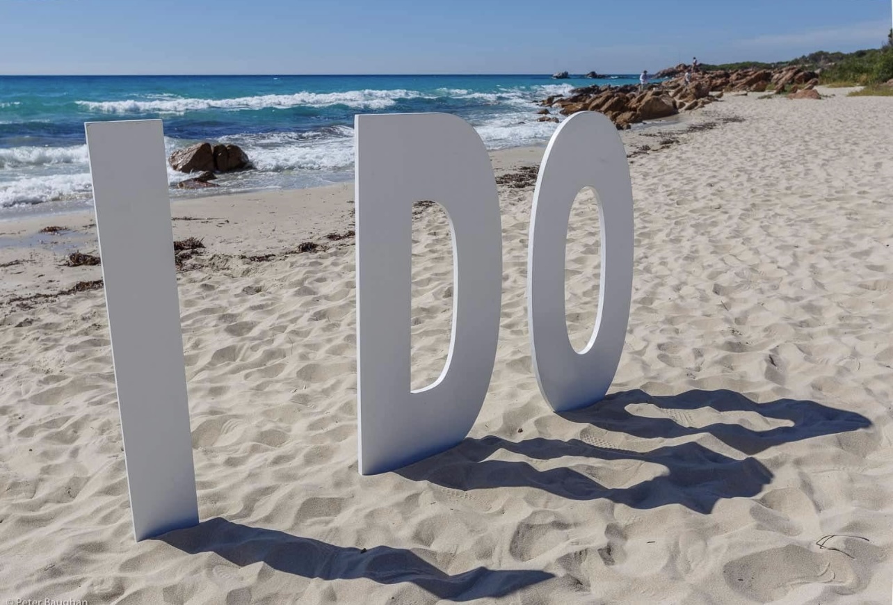 Large White 'I DO' Letters | Little Miss Vintage