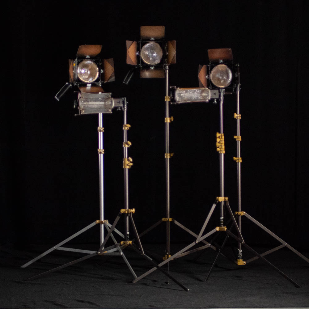 Lowel 5 light Tungsten Kit | UI JAMM Checkout