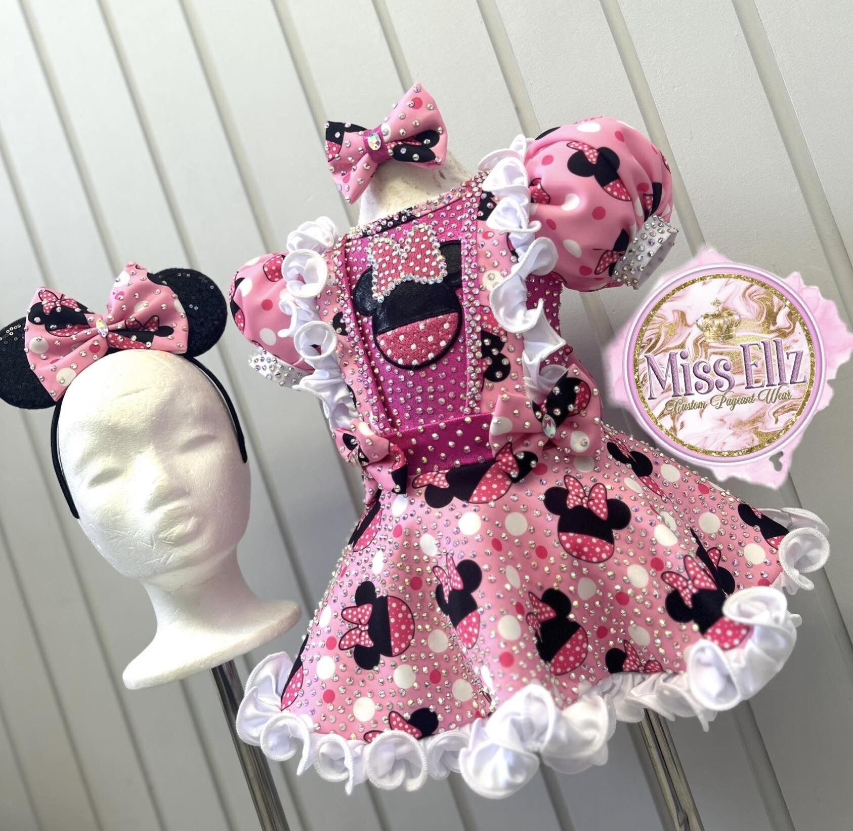 TT-45 12/2 Minnie Mouse OOC- Miss Ellz | Mallie´s Closet Pageant Rentals