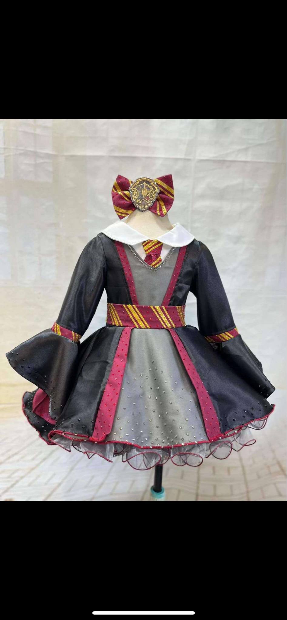 VW- 04 Wizarding Wonder Harry Potter-Inspired OOC | Mallie´s Closet ...