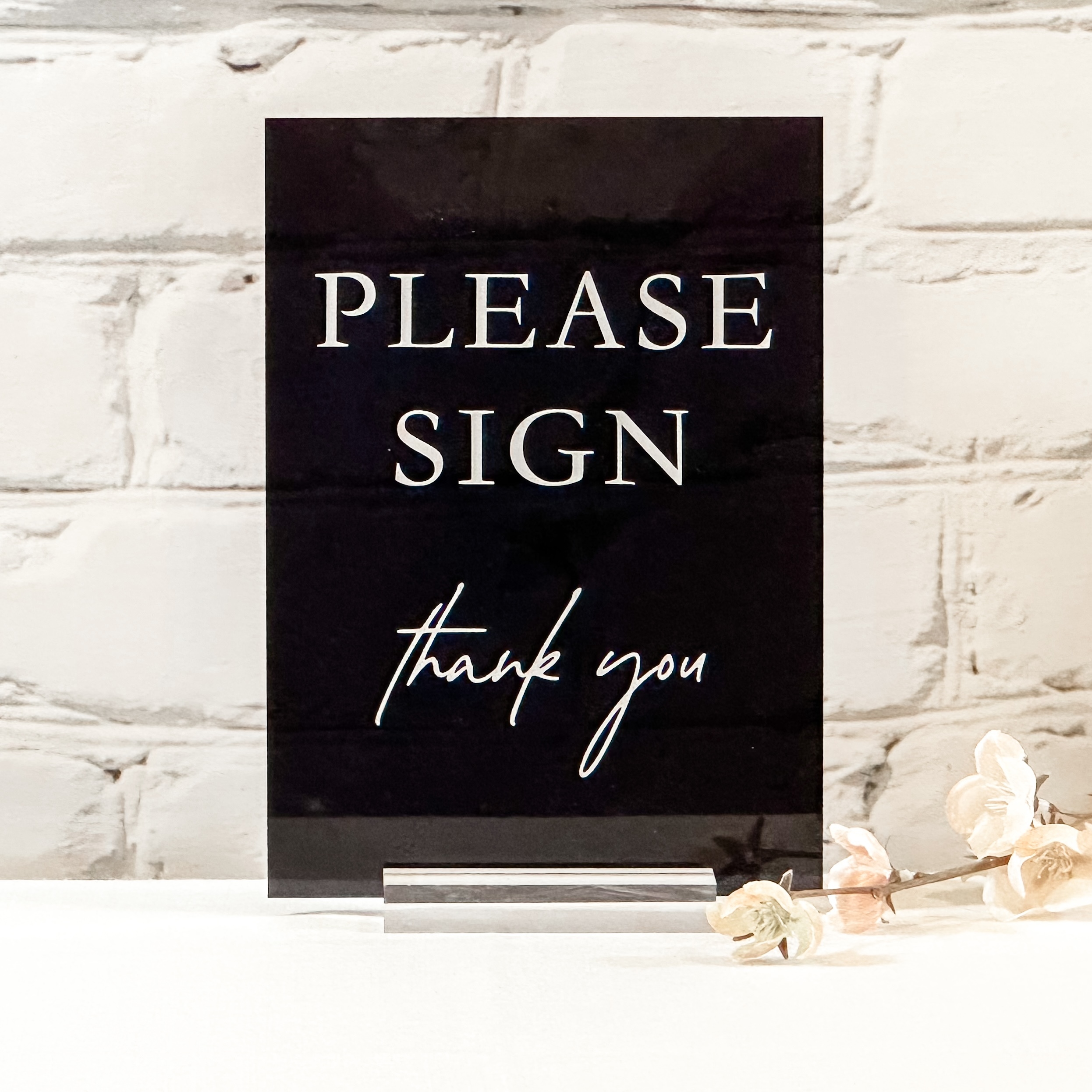 Please Sign Acrylic Sign (Rome) - Black/White | BOXWOOD EVENTS LTD.