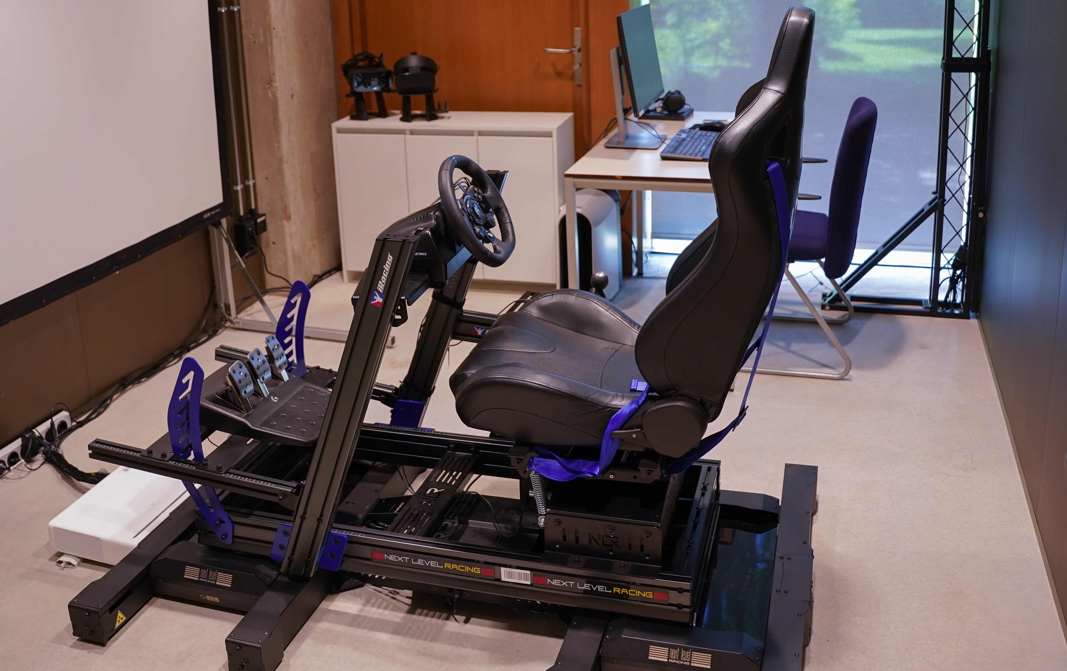 Driving Simulator #1 (bundle) | The BMS Lab