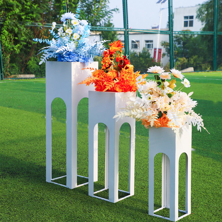 Cake Stand Square Plinth Metal | Fari Arts