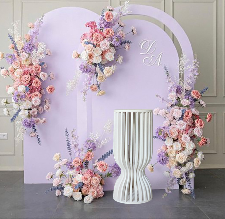 Glass shape Cake stand | Fari Arts